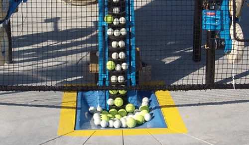 UT3000 Pitching Machines - Amusement Products